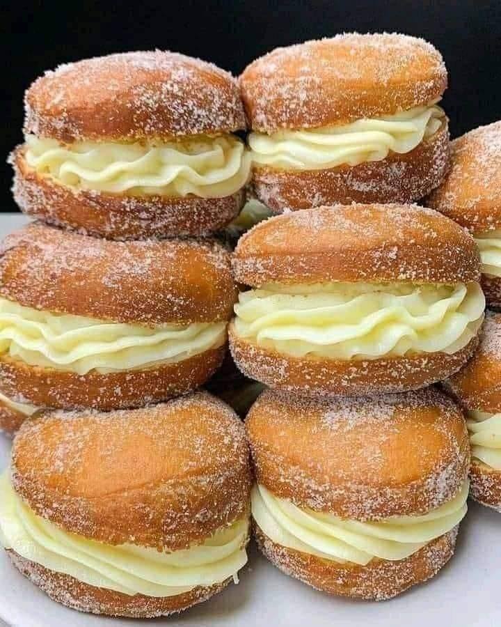 Donas Rellenas de Crema – Mejores Recetas